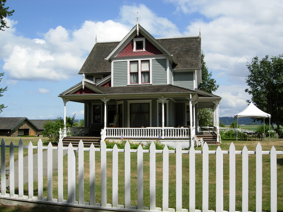 Historic Stewart Farm - Kid Approved